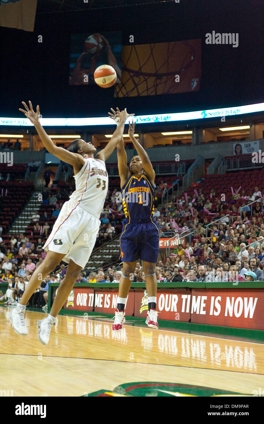 Amber holt hi-res stock photography and images - Alamy