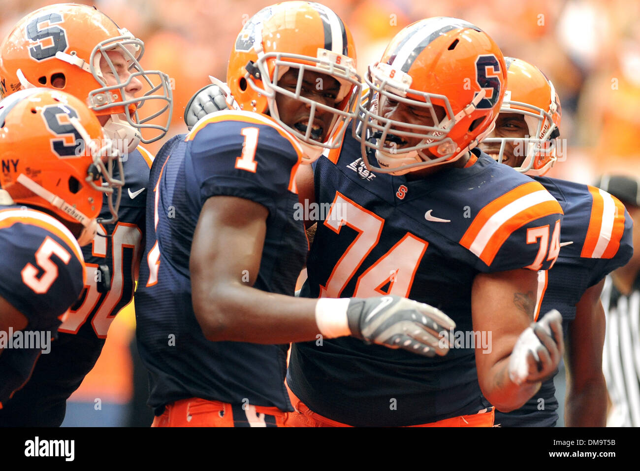 Mike williams touchdown hi-res stock photography and images - Alamy