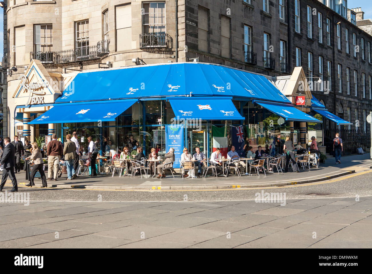 Princess cafe hi-res stock photography and images - Alamy