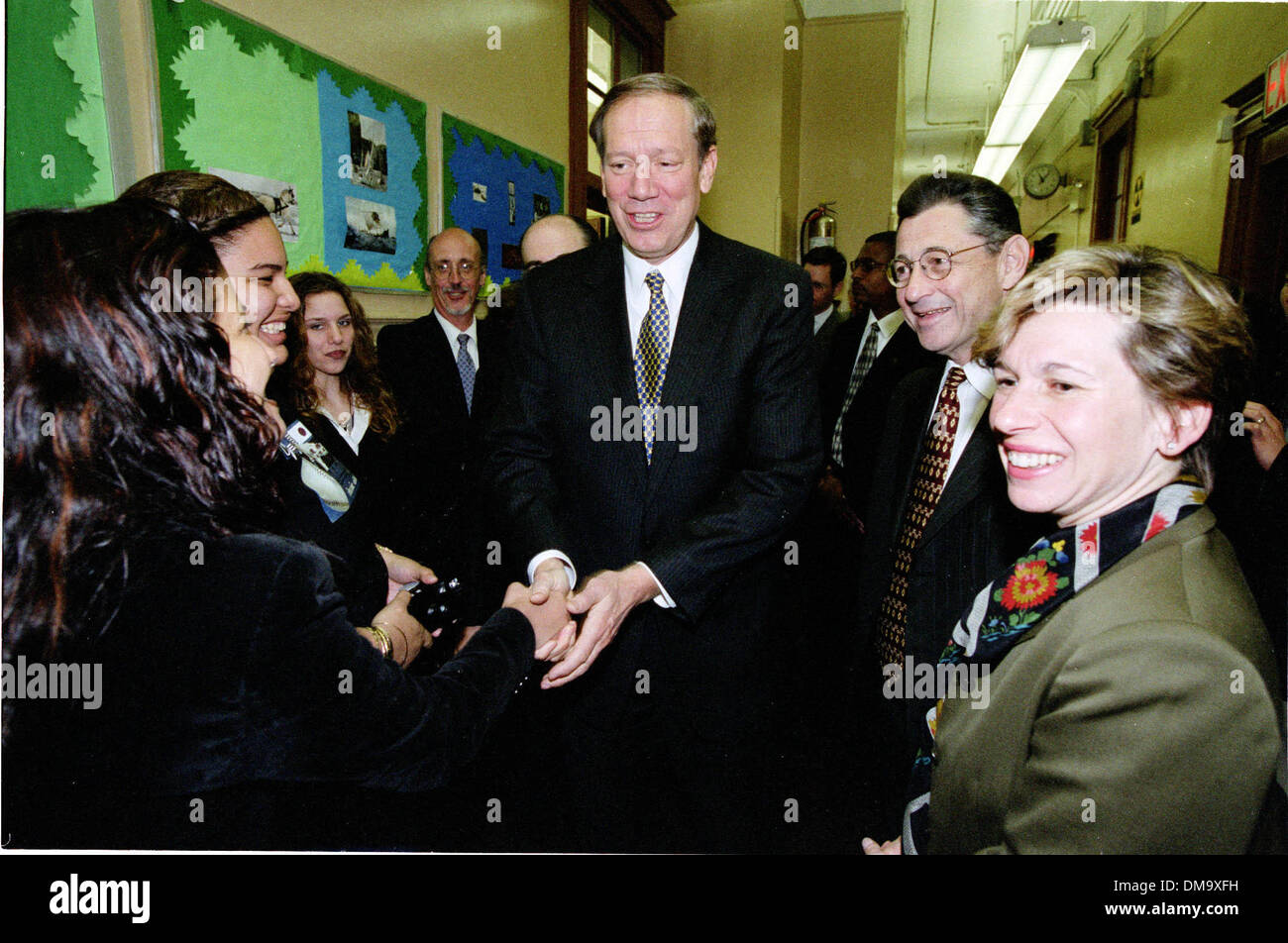 Mar. 23, 2001 - Queens, NY, USA - 3/23/01 Queens NY Gov. George Pataki ...