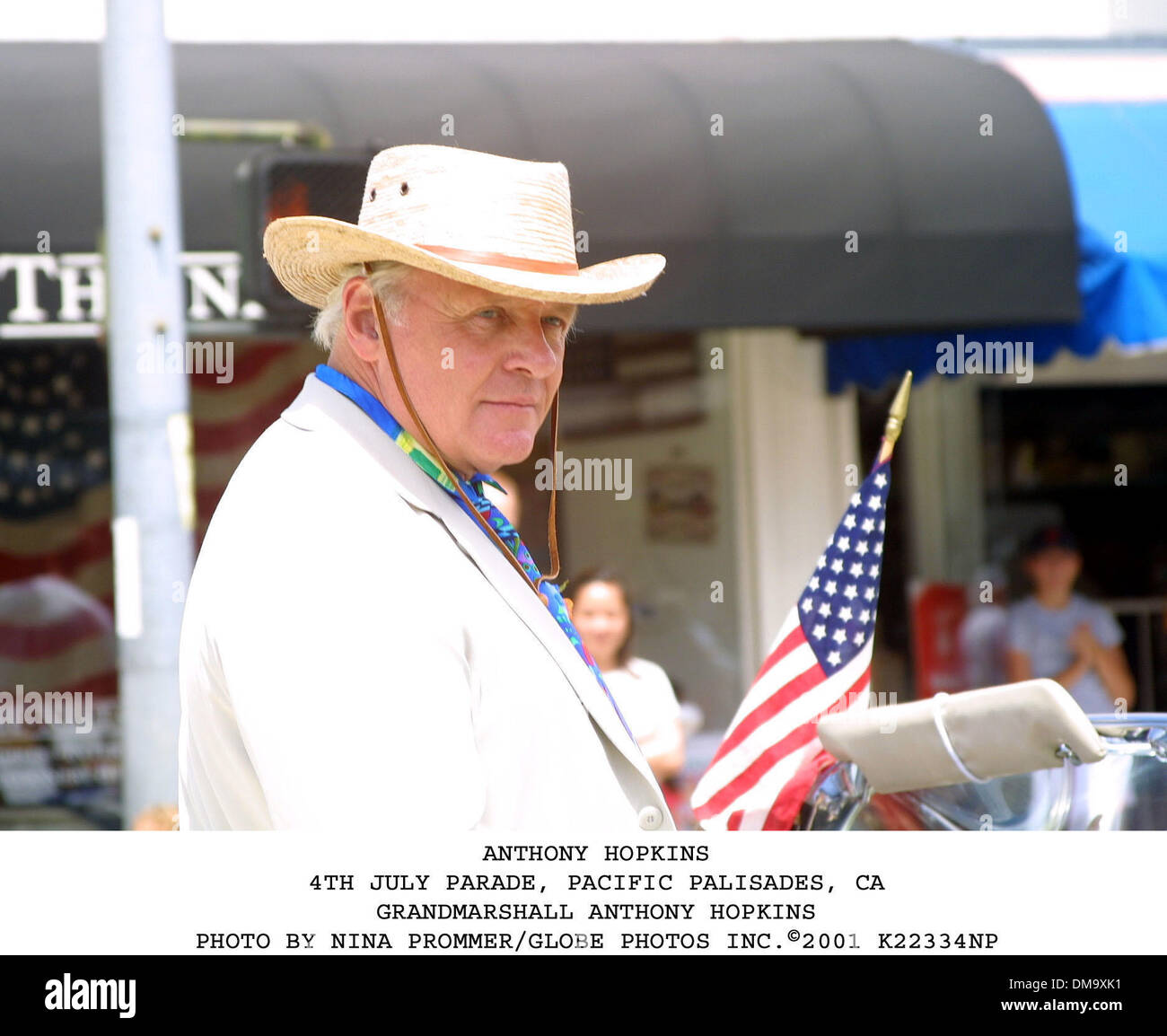 July 4, 2001 - ANTHONY HOPKINS.4TH JULY PARADE, PACIFIC PALISADES, CA ...