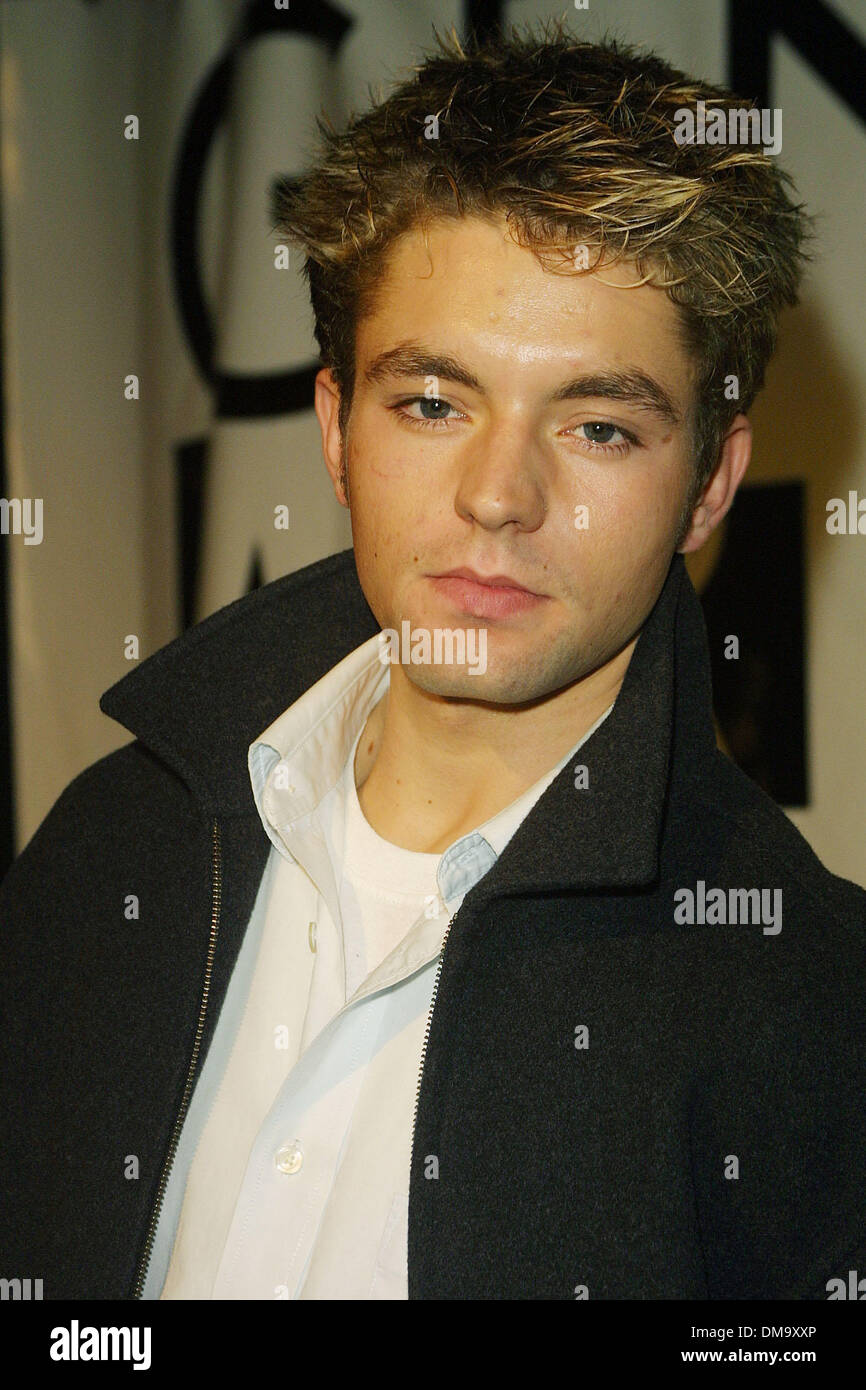 Gen robinson hi-res stock photography and images - Alamy