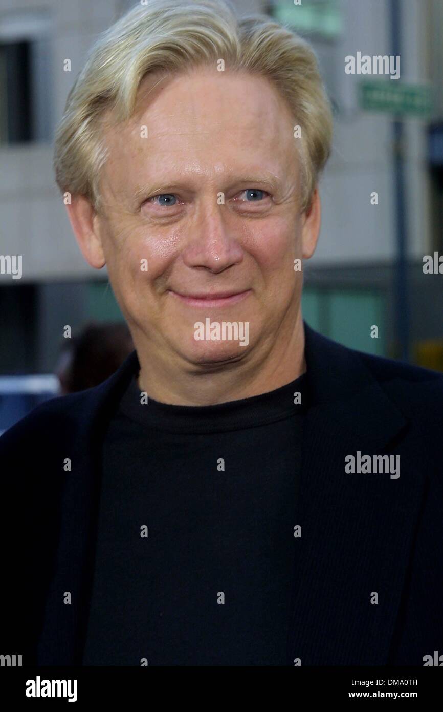 Aug. 20, 2002 - Beverly Hills, CALIFORNIA, USA - BRUCE DAVISON..SERVING ...