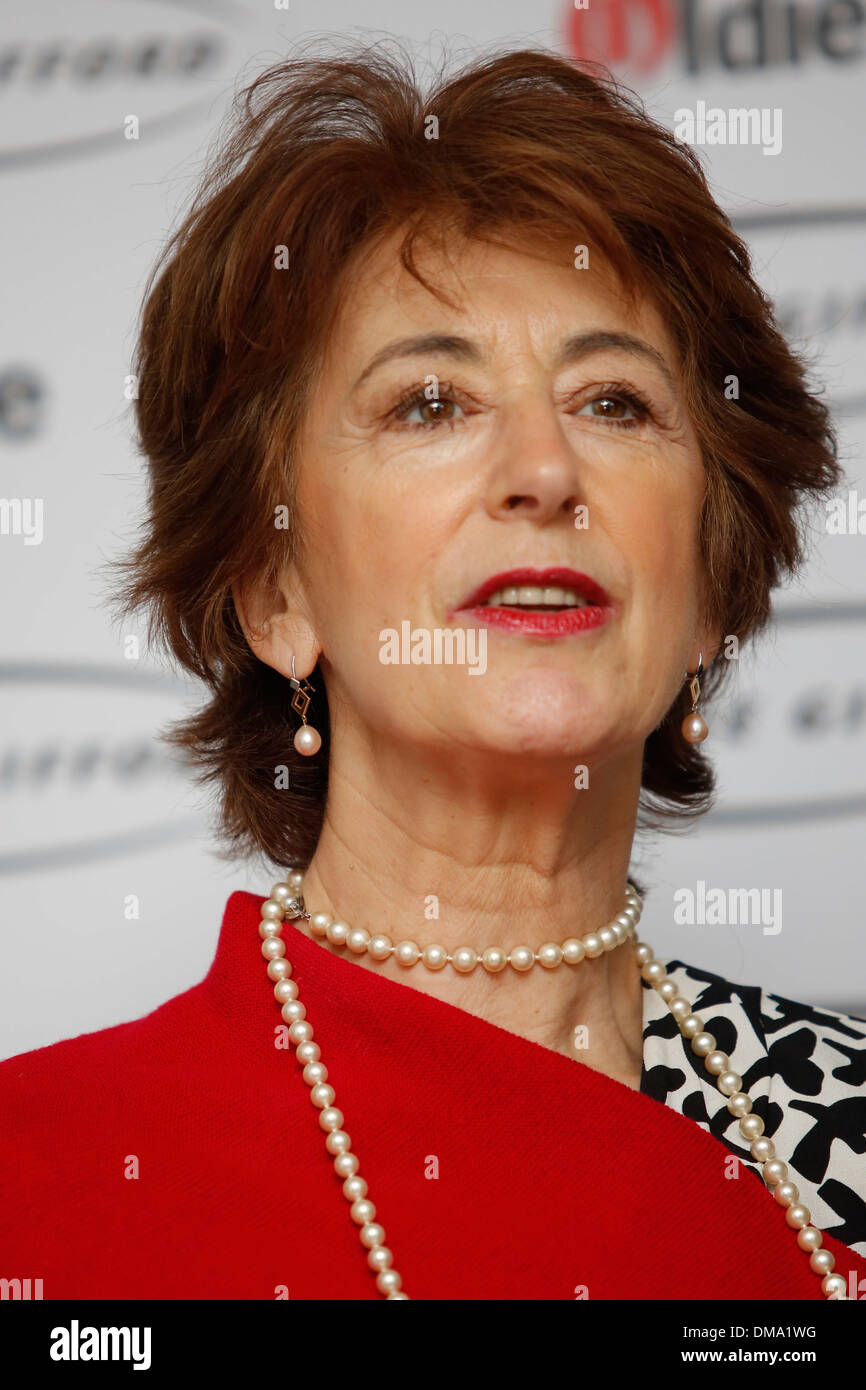 Maureen Lipman attends the Oldie of the Year Awards at Simpsons in the ...