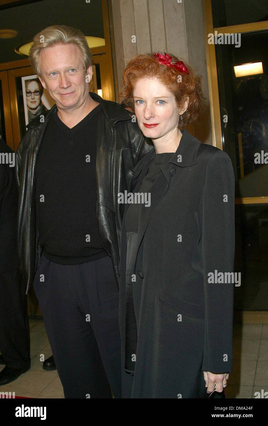 Dec. 18, 2002 - Los Angeles, CALIFORNIA, USA - BRUCE DAVISON AND WIFE ...