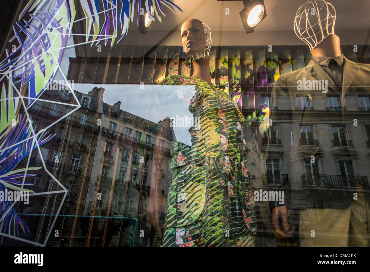 Shops in the 6th arrondissement paris hi-res stock photography and ...