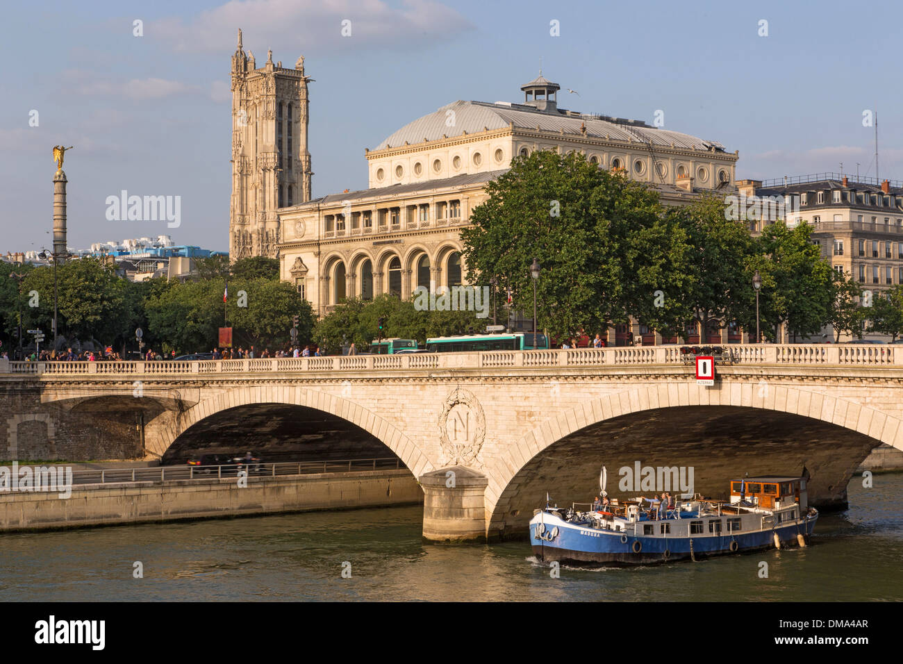 Bridge of pont neuf hi-res stock photography and images - Alamy