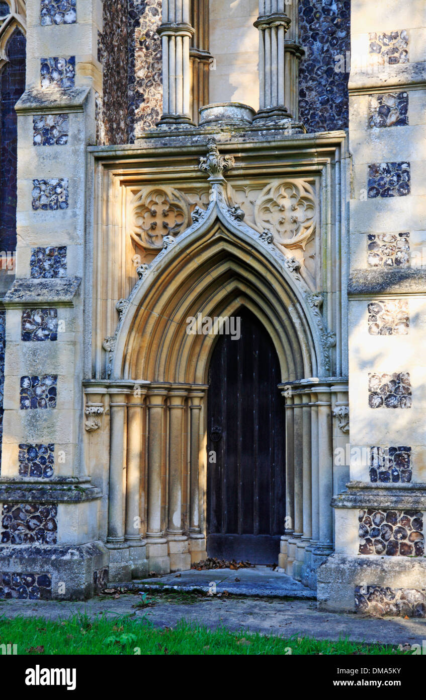 Priests door hi-res stock photography and images - Alamy