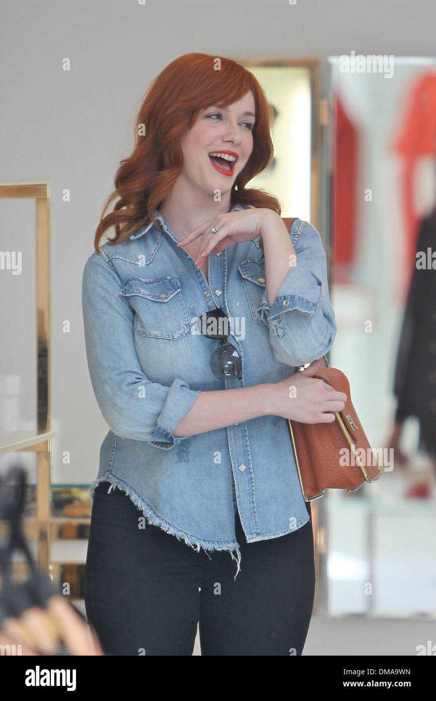 Christina Hendricks out shopping at Boutiques Chloe and Vince in ...