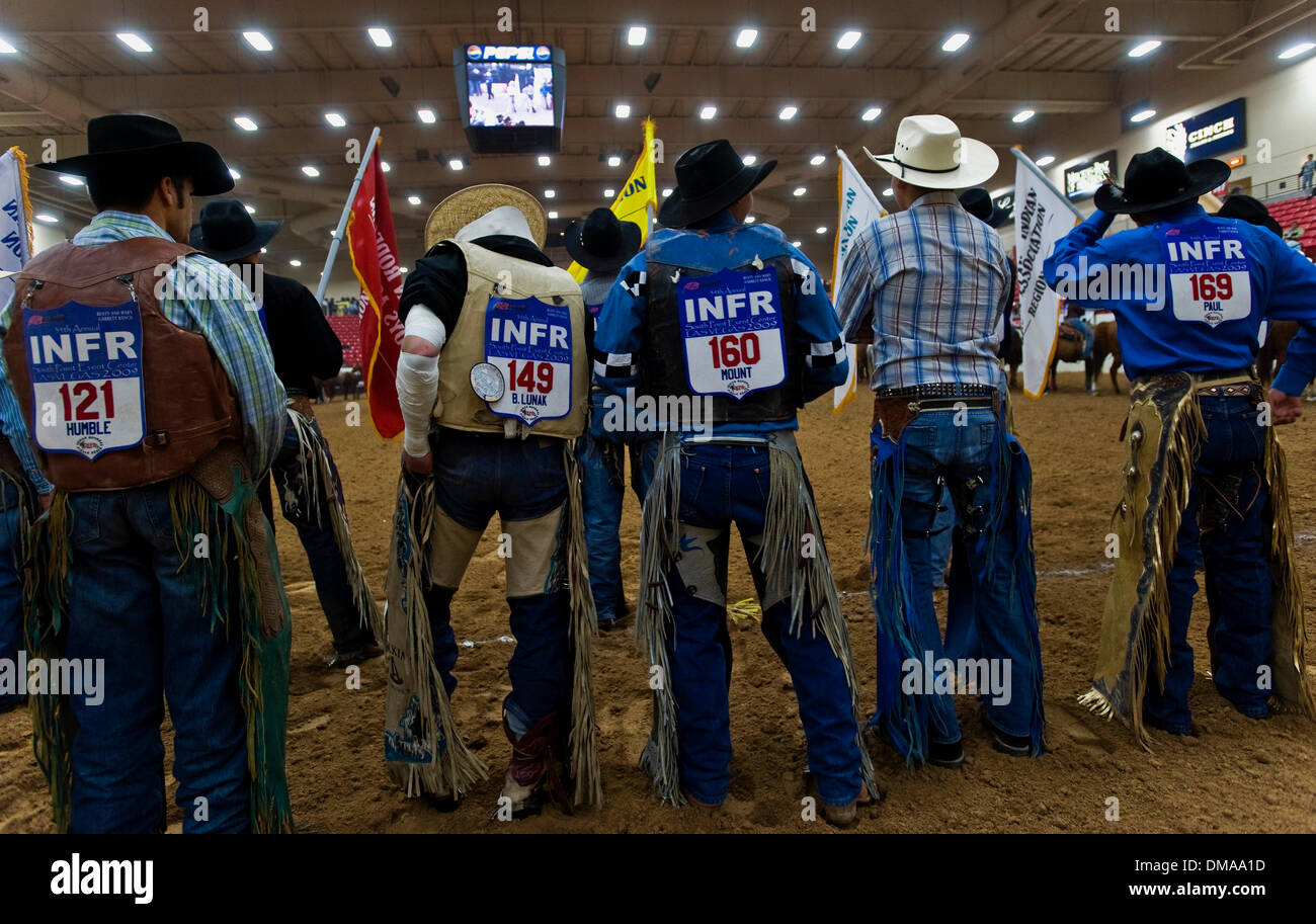 Nov. 12, 2009 - Las Vegas, Nevada, USA - Cowboys line up for the ...