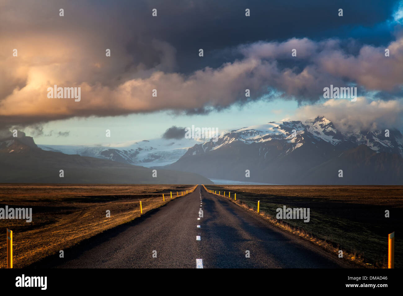 Iceland at night Stock Photo - Alamy