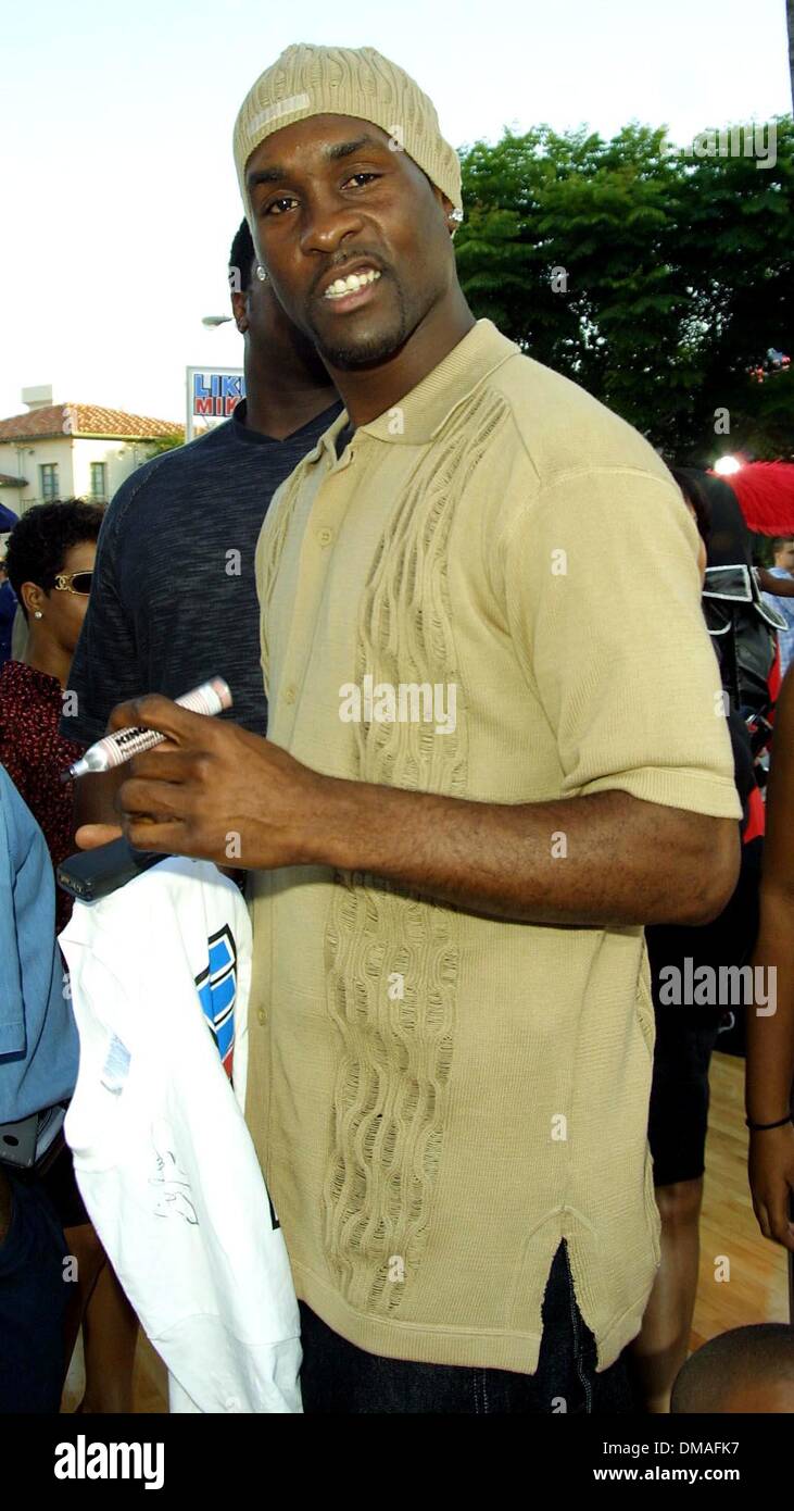 July 1, 2002 - Los Angeles, CALIFORNIA, USA - ..LIKE MIKE - PREMIERE ...