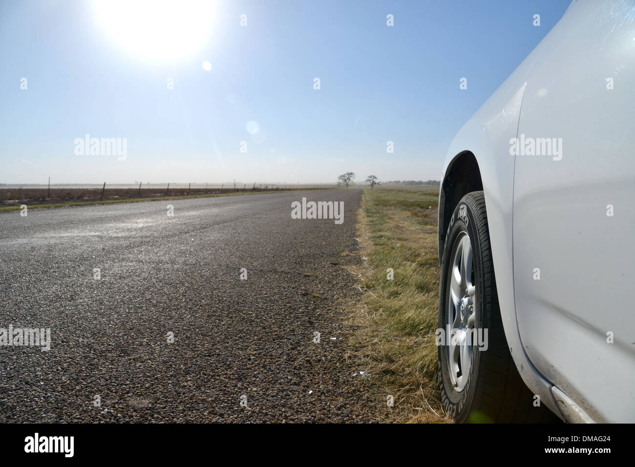 Long straight edge hi-res stock photography and images - Alamy
