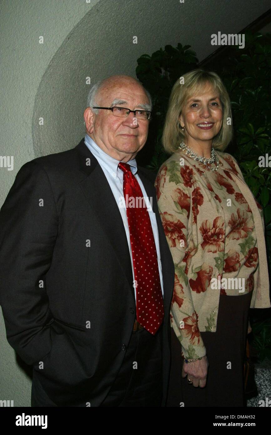 Nov. 24, 2002 - Beverly Hills, CALIFORNIA, USA - ED ASNER AND WIFE ...