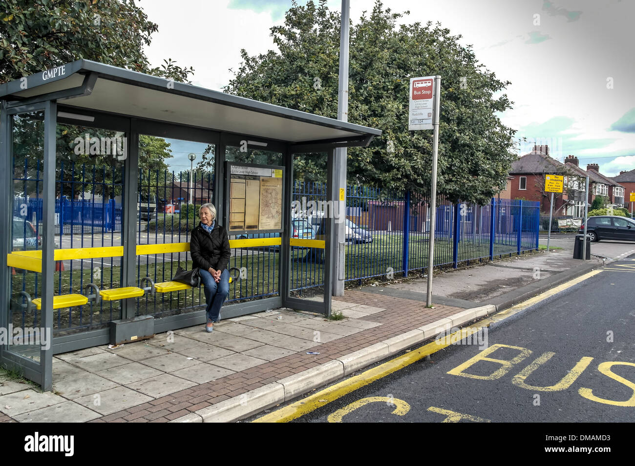 Bus stop waiting hi-res stock photography and images - Alamy