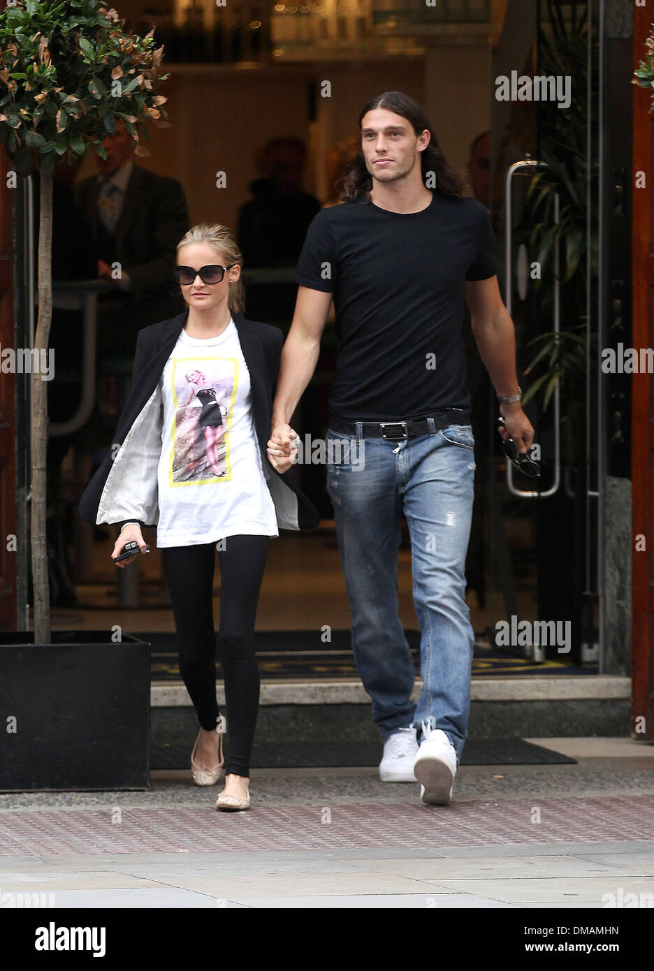 Liverpool striker Andy Carroll leaves San Carlo restaurant in Liverpool ... Liverpool striker Andy Carroll leaves San Carlo restaurant in Liverpool ...