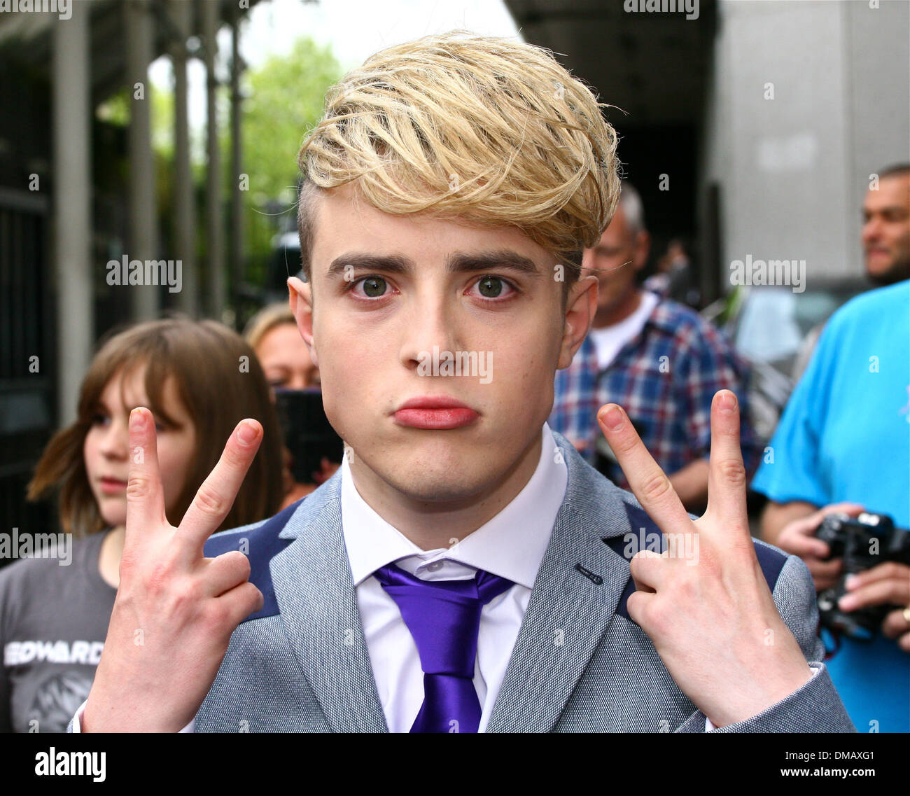 Jedward hi-res stock photography and images - Alamy