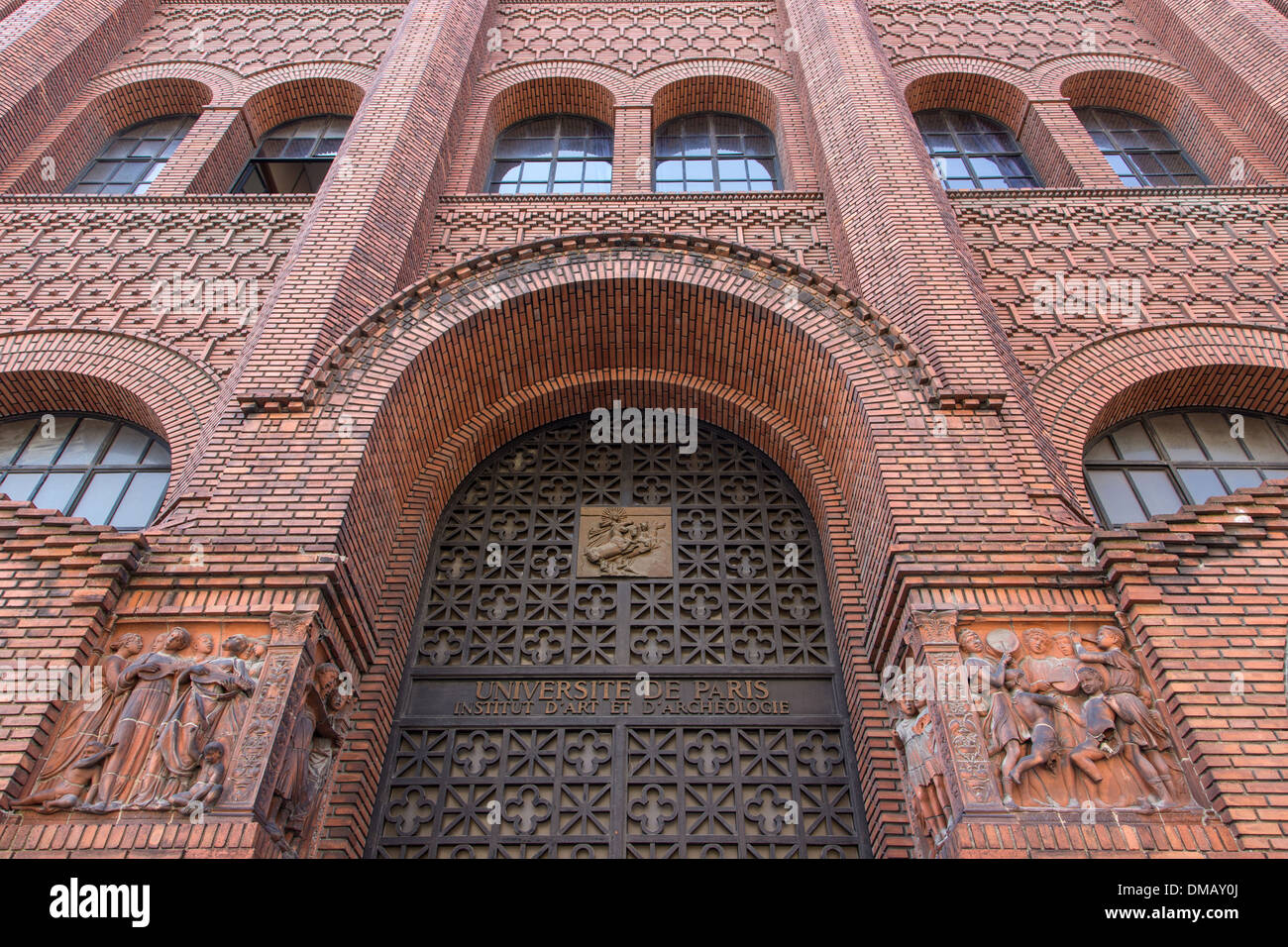 RED BRICK BUILDING OF THE UNIVERSITY OF PARIS, INSTITUTE OF ART AND ...