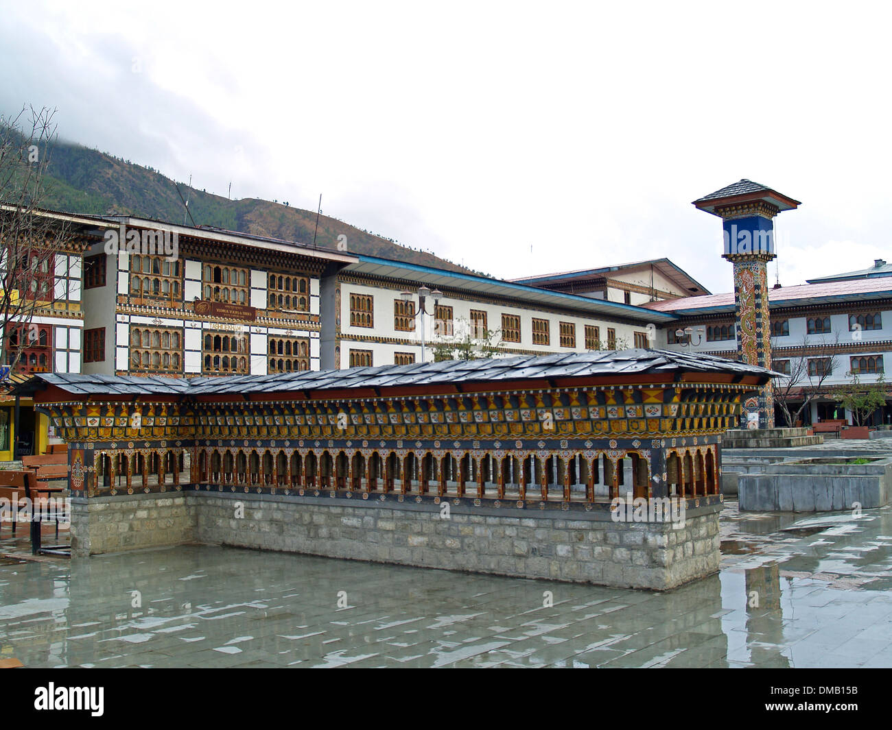 Shopping thimphu bhutan hi-res stock photography and images - Alamy