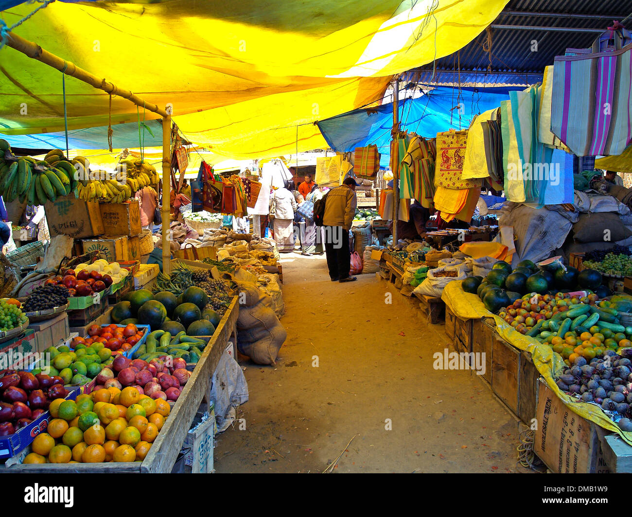 Thimphu market hi-res stock photography and images - Alamy