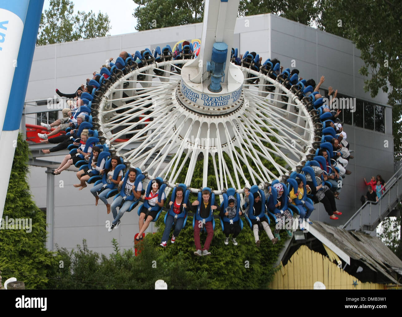 Mario Falcone and Lucy Mecklenburgh visit Drayton Manor Theme Park ...