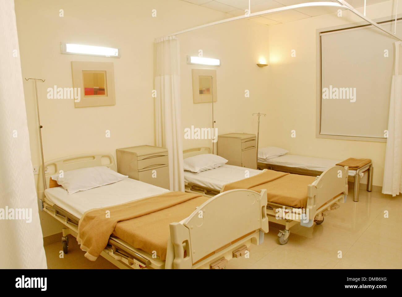 Hospital general ward hi-res stock photography and images - Alamy
