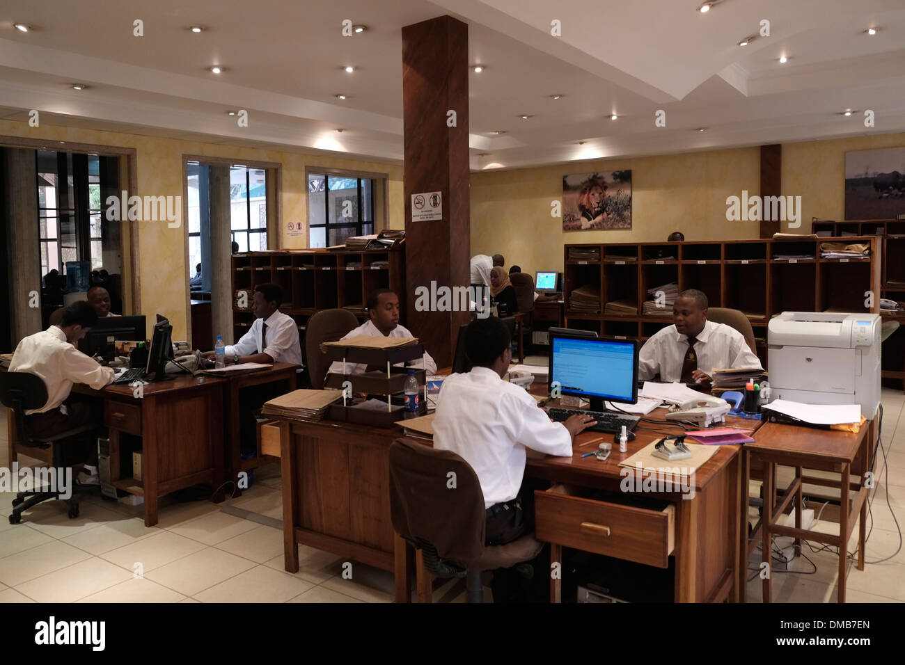 Safari tour operators hi-res stock photography and images - Alamy