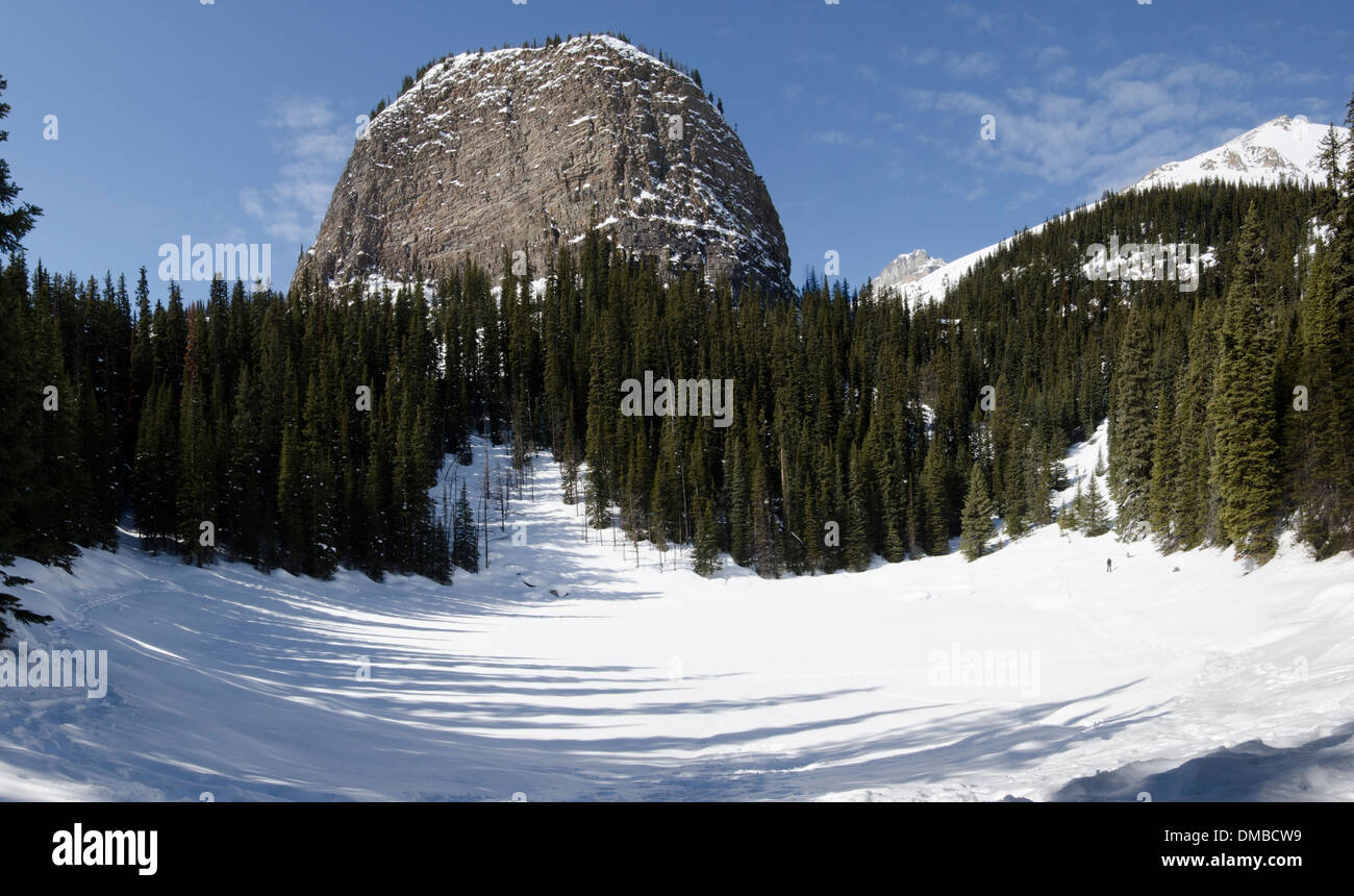 Beehive peak hi-res stock photography and images - Alamy