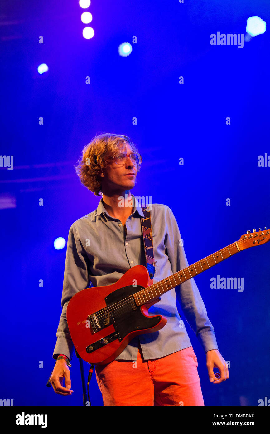 The whitest boy alive band hi-res stock photography and images - Alamy