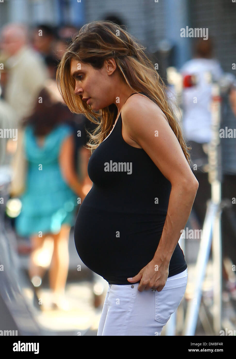 Ayda Field Robbie Williams films scenes for his new video in ...