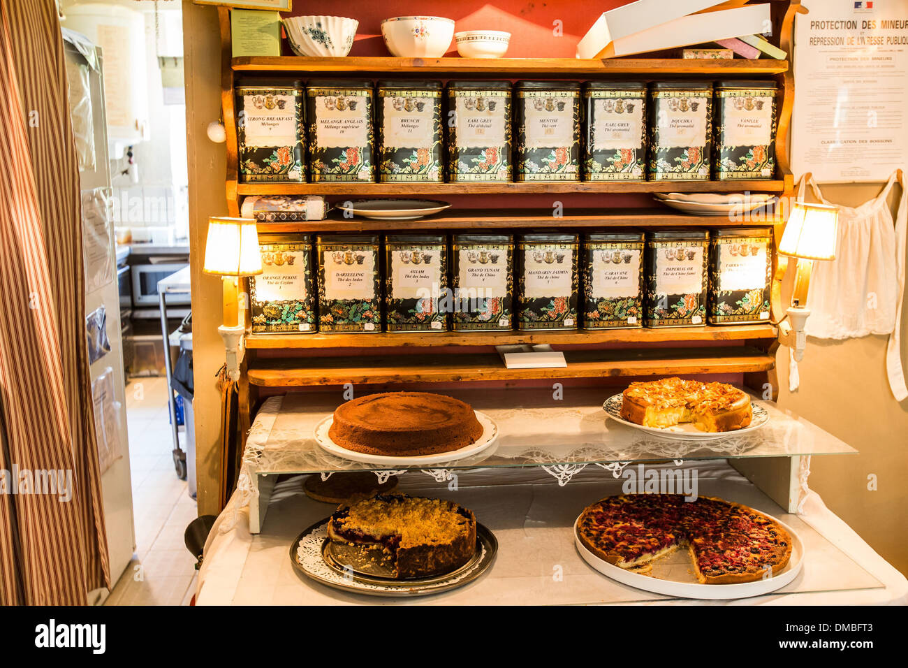 Tea caddy display hi-res stock photography and images - Alamy