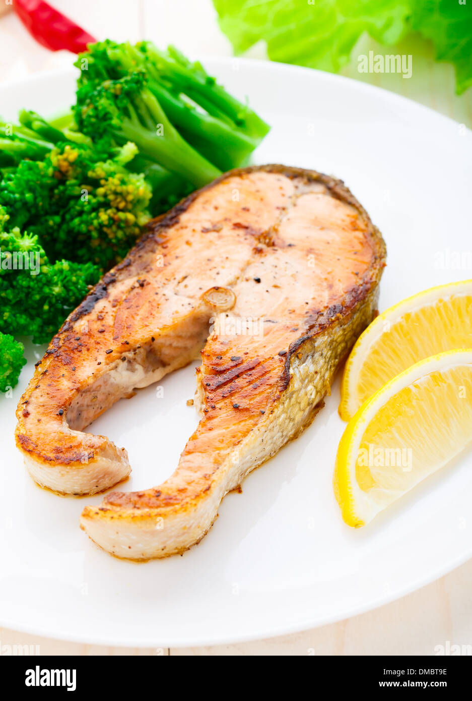 Slice delicious fried salmon hi-res stock photography and images - Alamy