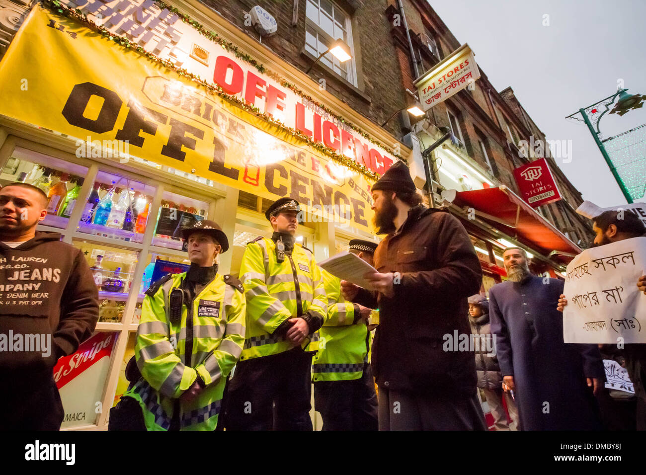 Radical Islamists protest against alcohol sale in London’s Brick Lane ...