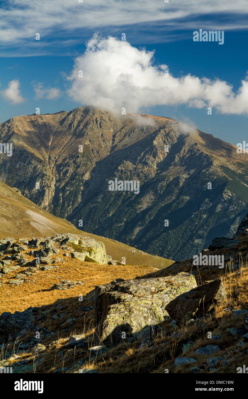 Beautiful mountain peaks in Spain (Pyreness Stock Photo - Alamy