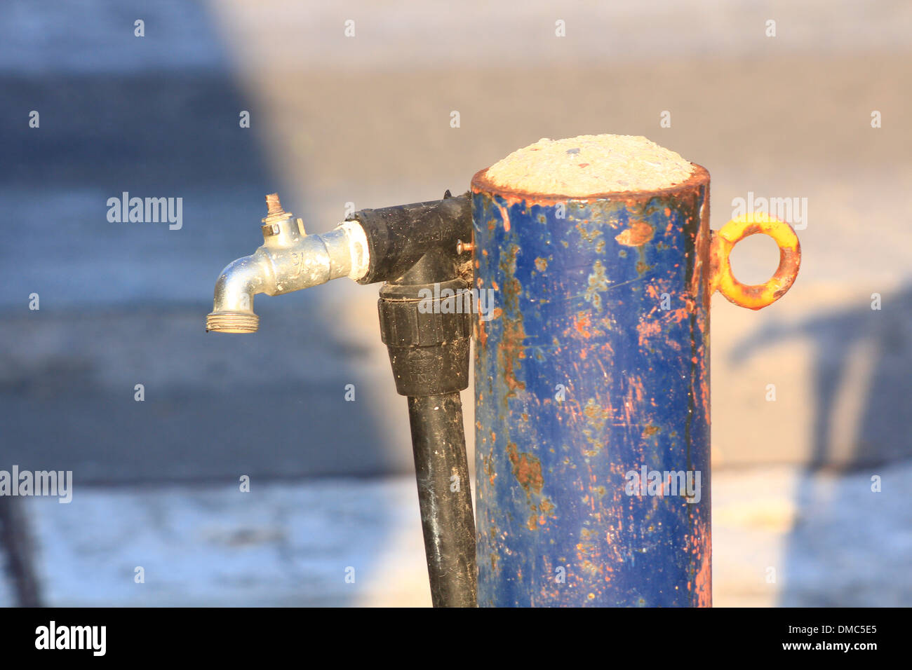 Cold support hi-res stock photography and images - Alamy