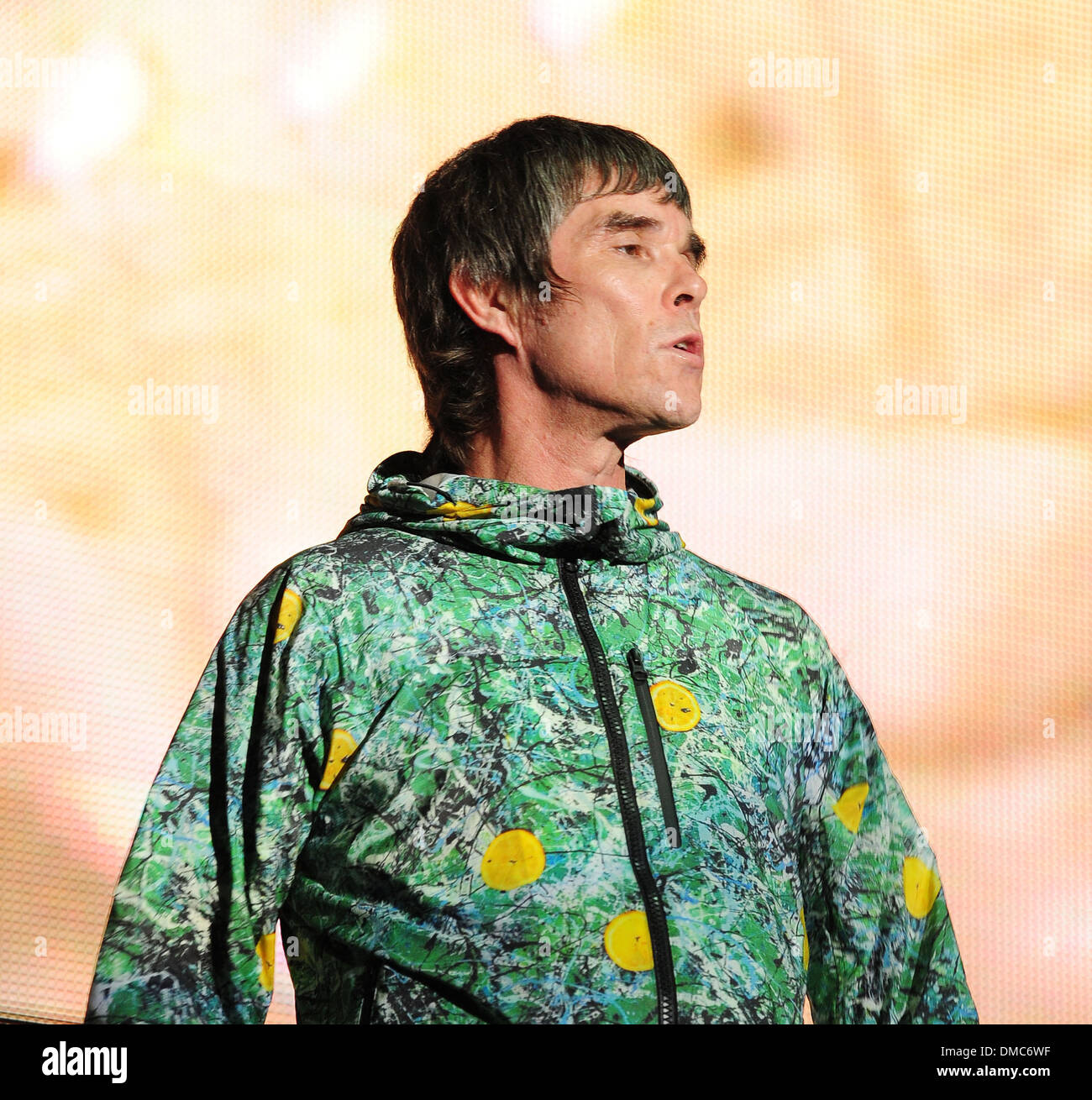 Ian brown stone roses hi-res stock photography and images - Alamy