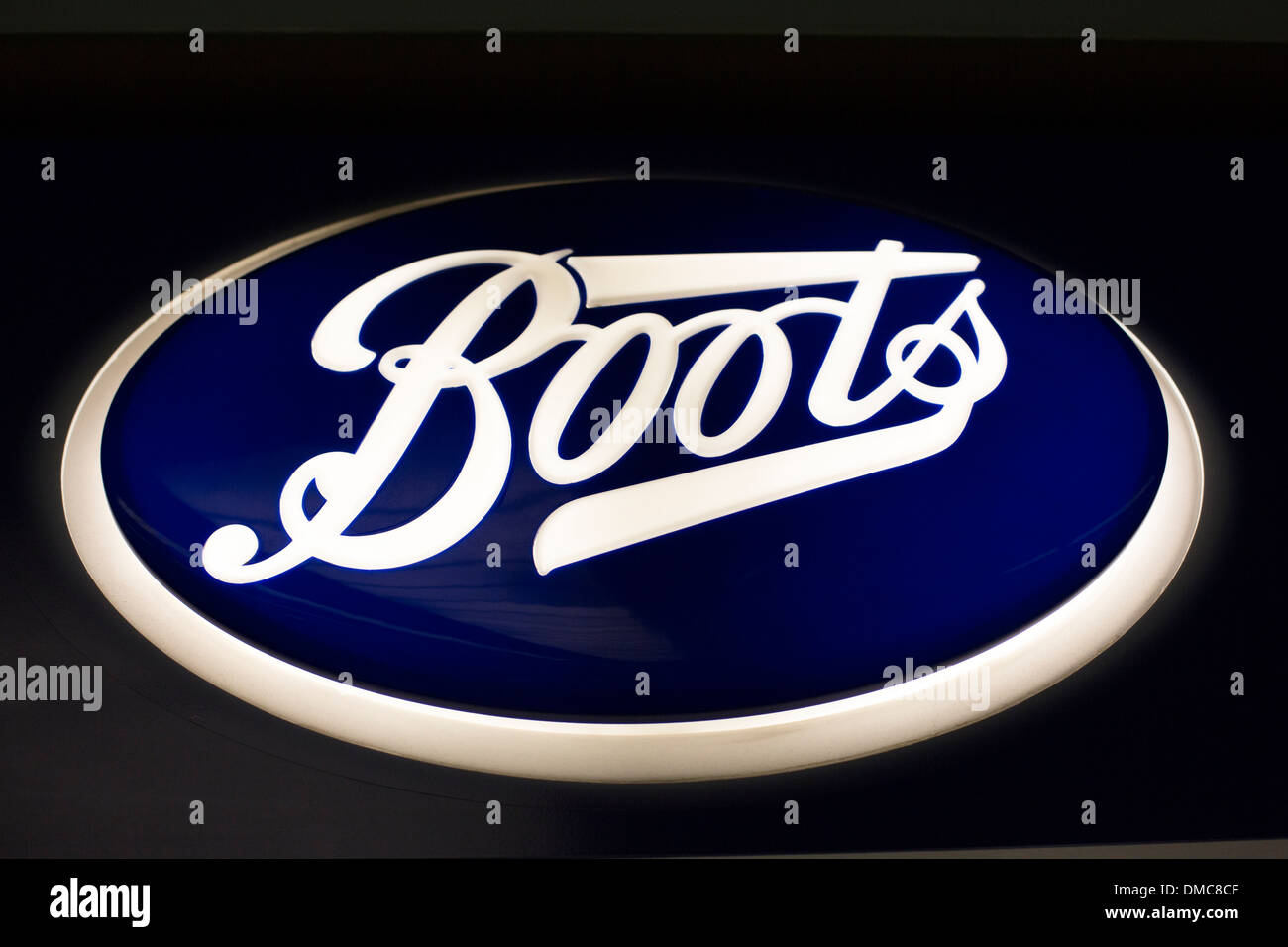 Boots logo chemist hi-res stock photography and images - Alamy