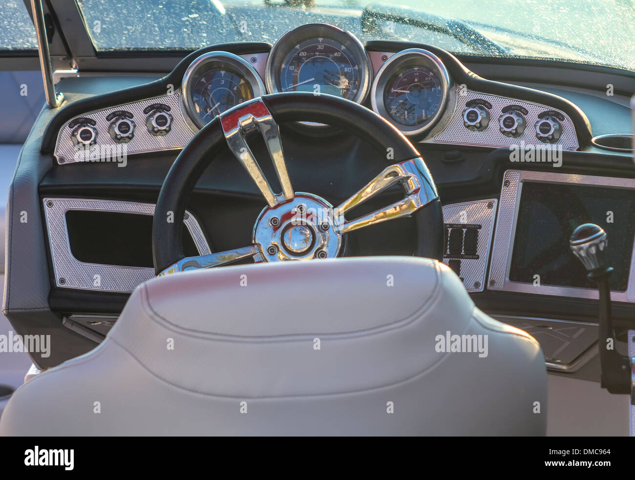 small boat rudder Stock Photo - Alamy