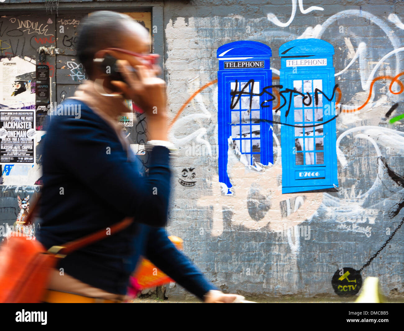 Telephone box graffiti hi-res stock photography and images - Alamy