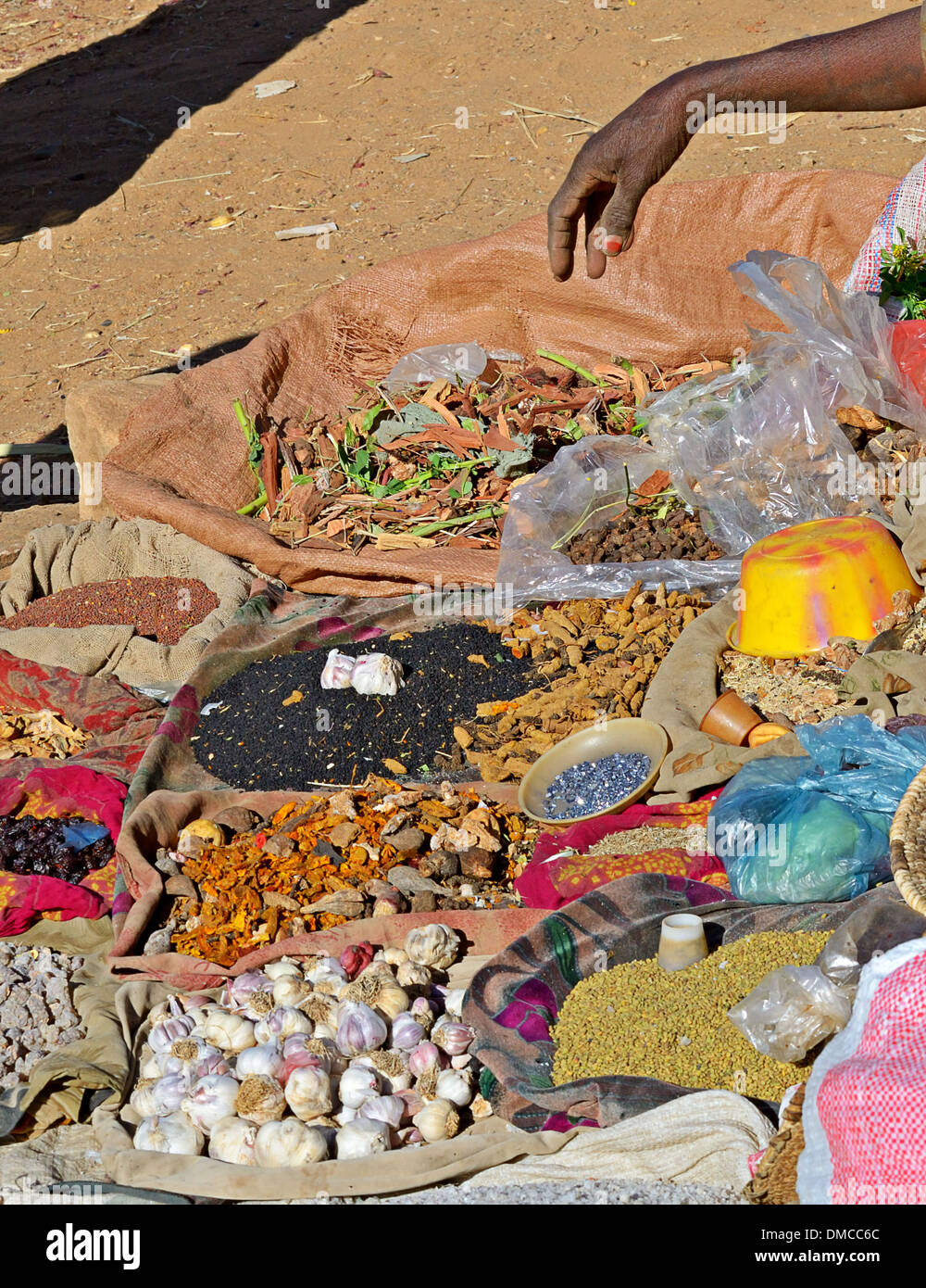 Ethiopian incense hi-res stock photography and images - Alamy