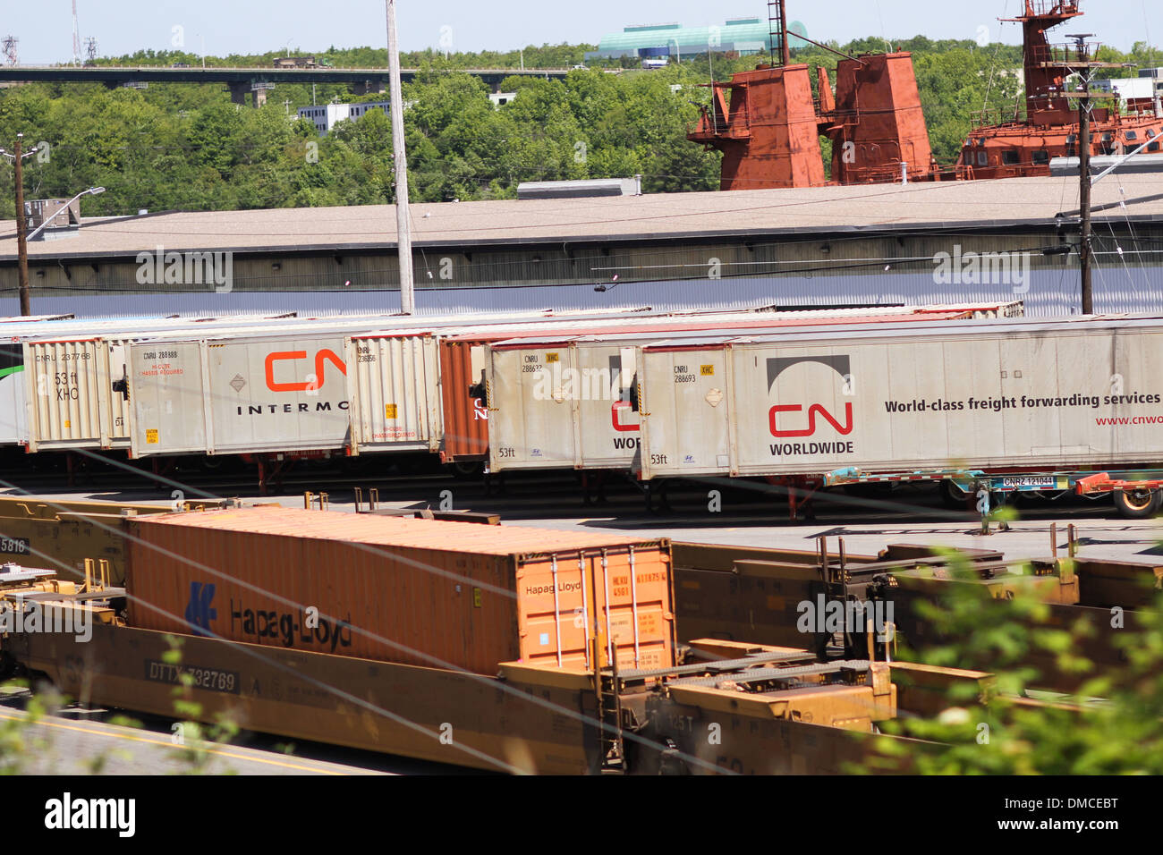Rail trailers hi-res stock photography and images - Alamy