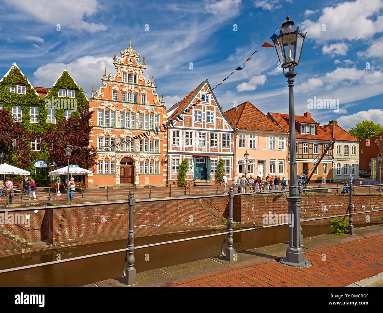 Hintze House at Hansa port, Hanseatic city of Stade, Lower Saxony ...