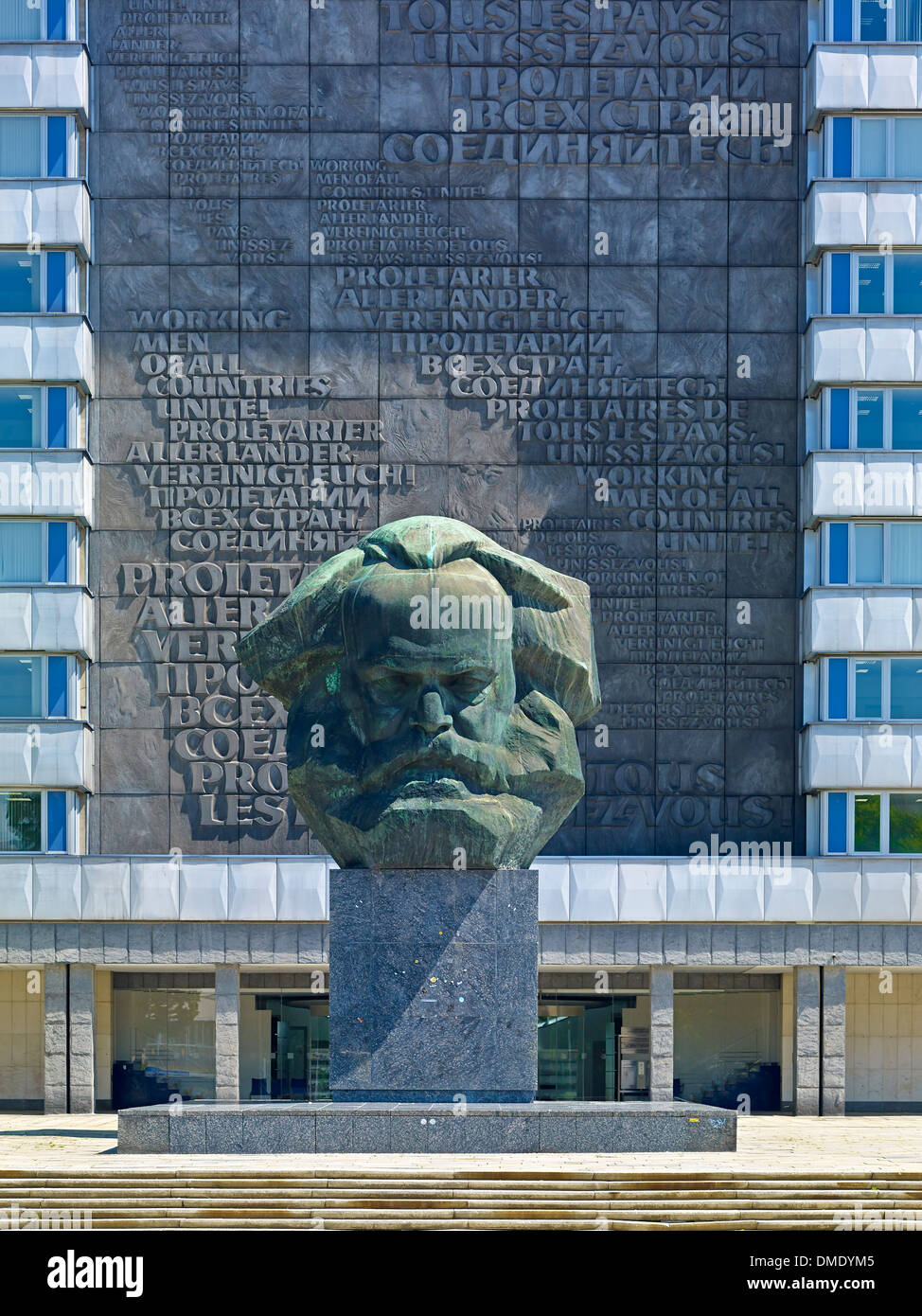Karl Marx monument in Chemnitz, Saxony, Germany Stock Photo - Alamy