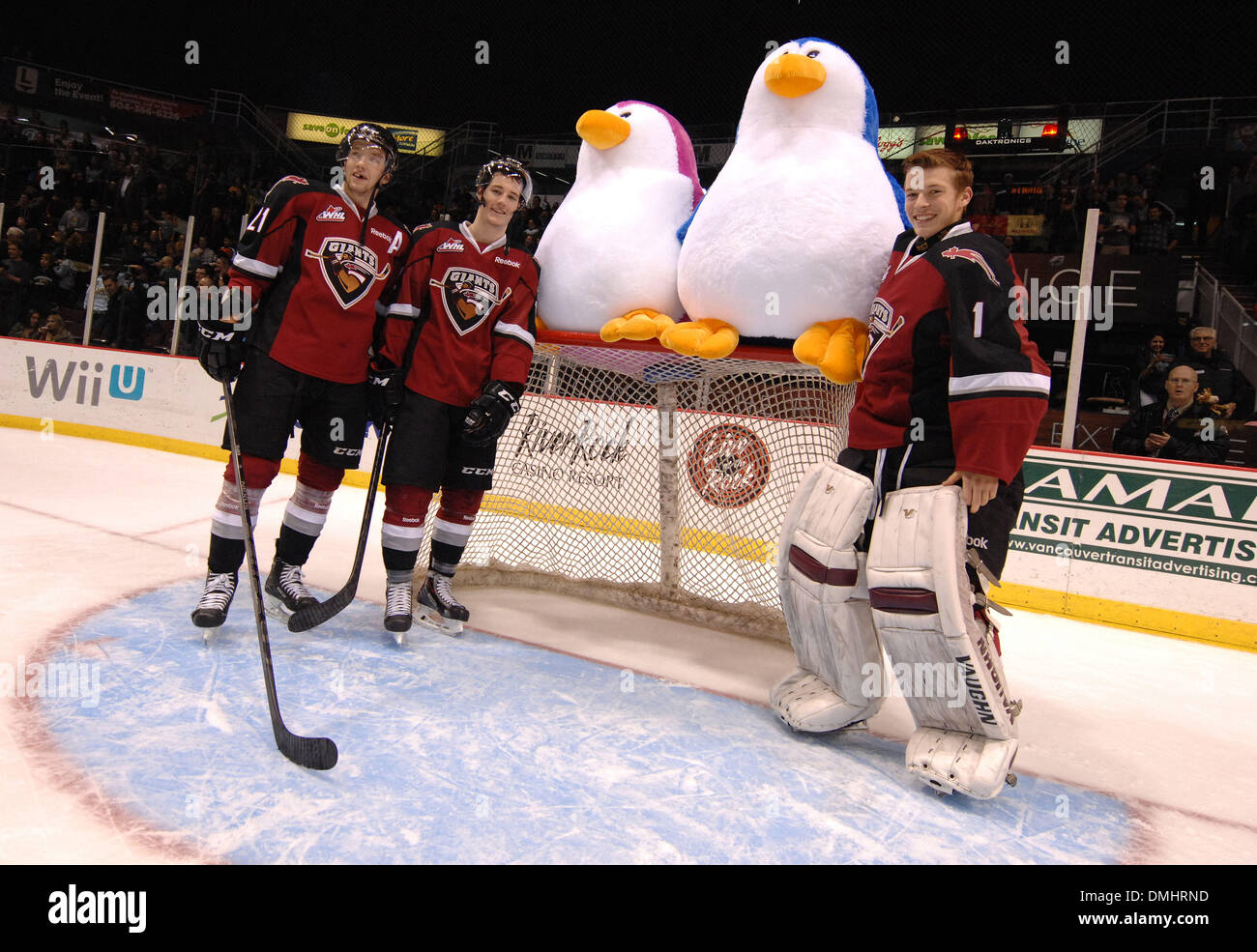 Canada hockey children fans hi-res stock photography and images - Alamy