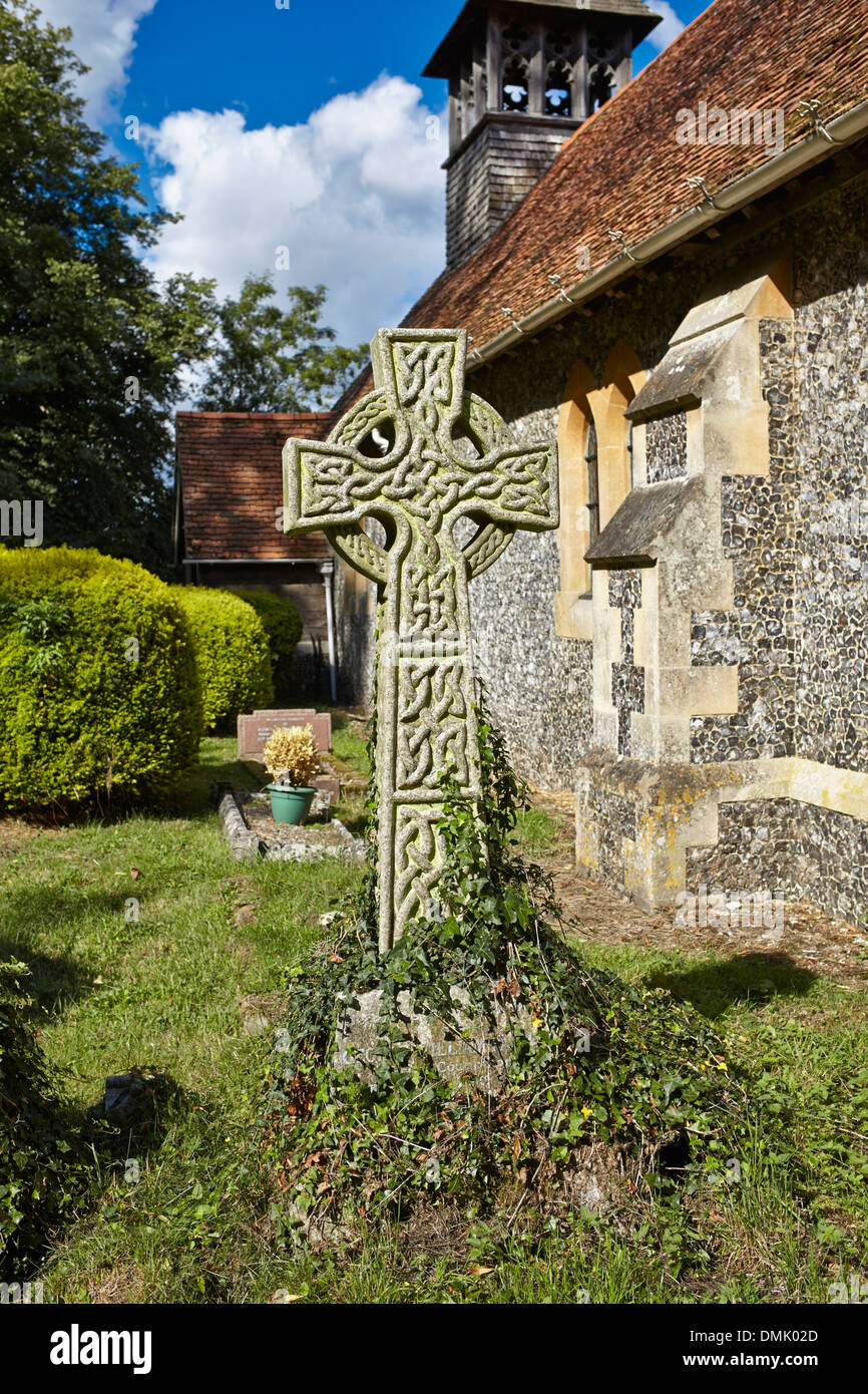 Celtic Cross at St Mary's Church at Marlston, Hermitage, Newbury, Berks ...
