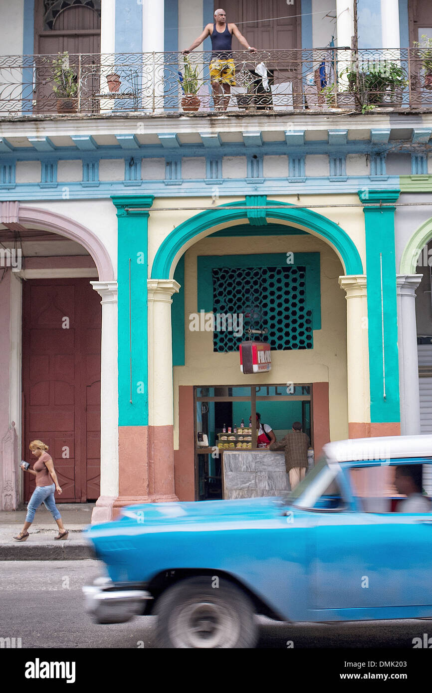 Avenida de italia havana cuba hi-res stock photography and images - Alamy