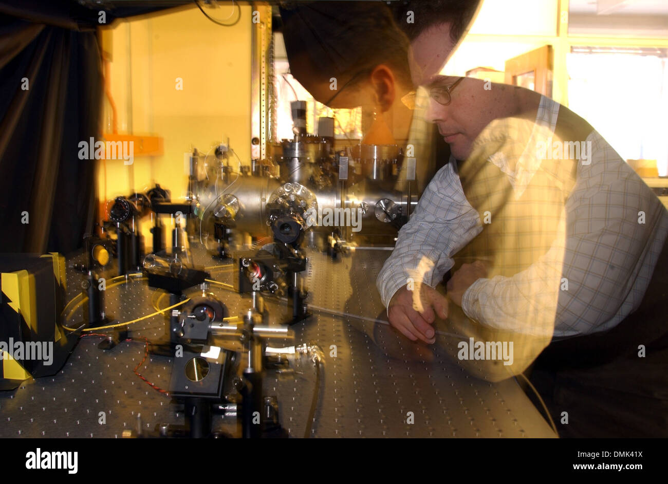 Laboratory aparatus hi-res stock photography and images - Alamy