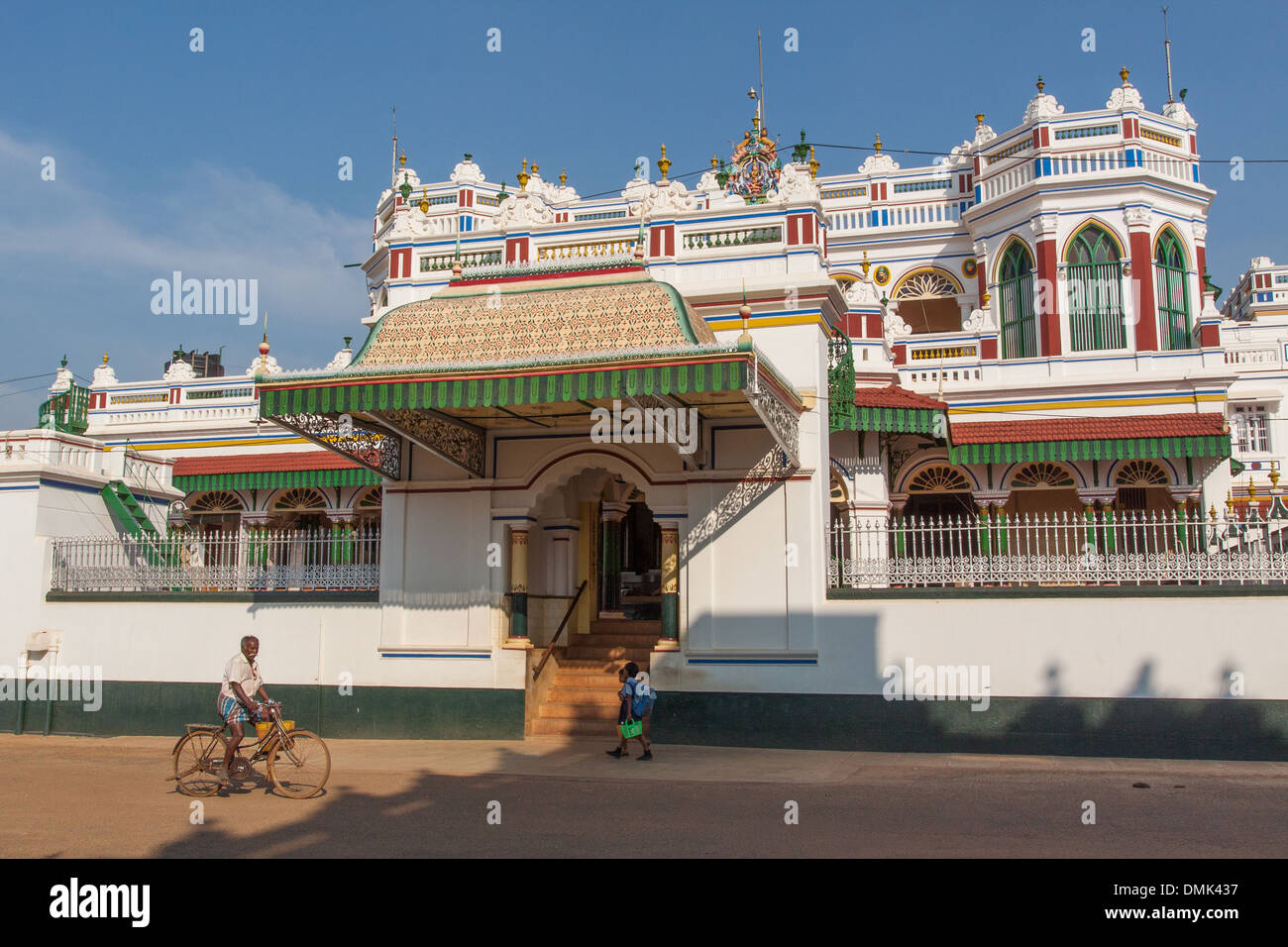 FACADE OF THE CHETTINAD PALACE ALSO CALLED RAJA'S PALACE, VILLAGE OF KARAIKUDI ALSO CALLED ...