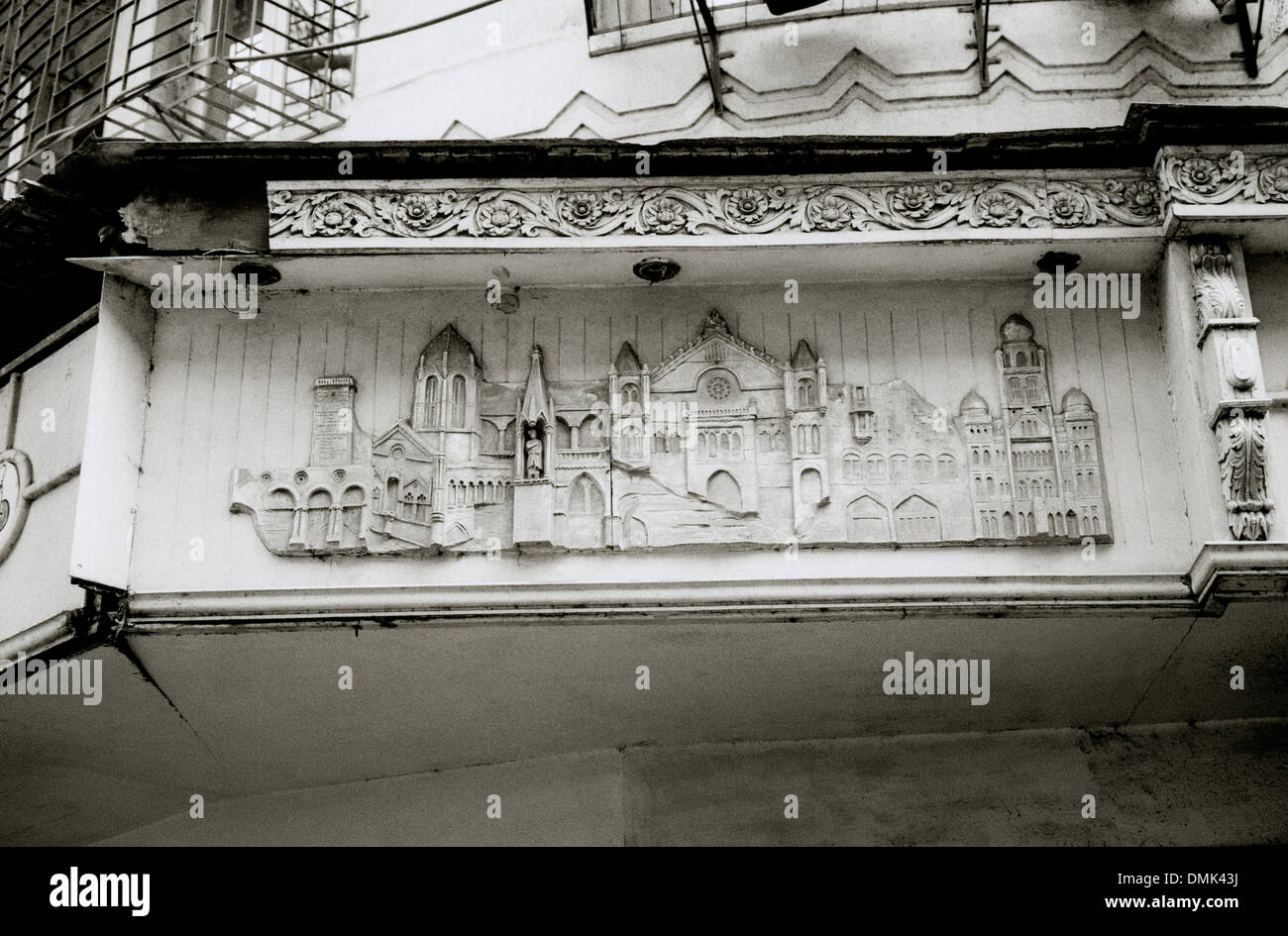 Travel Photography - Engraving art on a building in Mumbai Bombay in ...