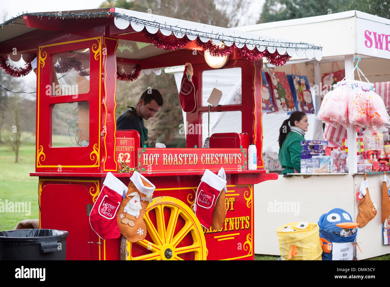 Hot chestnut stand hi-res stock photography and images - Alamy